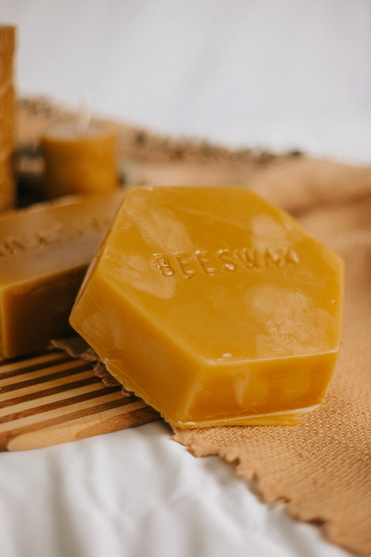 1 lb Natural Bees Wax – Meljess Bees